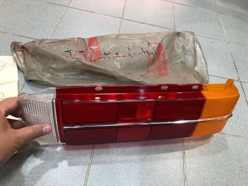 Toyota Corona RT81 1973 SE Sedan RH Cover Lens taillight Nos genuine ...