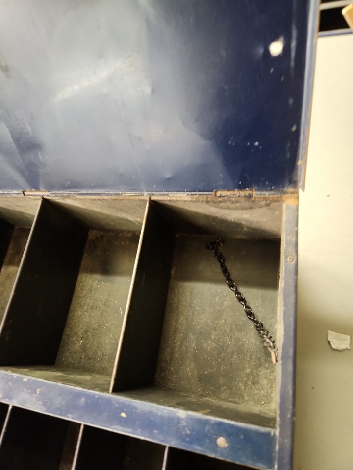 Alemite Grease Gas Station Service Display Cabinet Countertop Metal | eBay