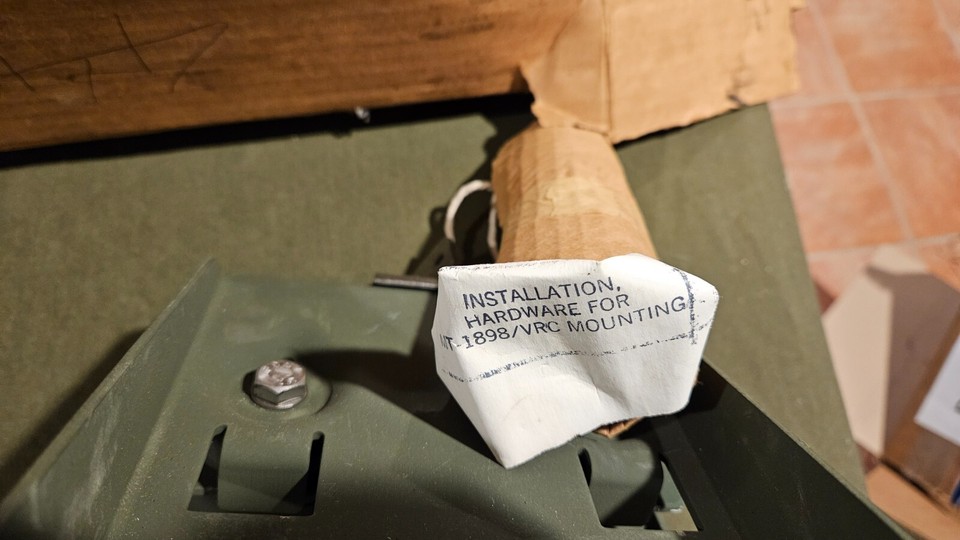 MT-1898/VRC MOUNT FOR R-442/VRC MILITARY RADIO HUMVEE MILITARY. | eBay