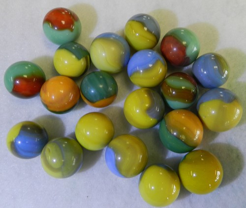 #19255m Vintage Group or Lot of 20 Akro Agate Patch Marbles .63 to .74 ...