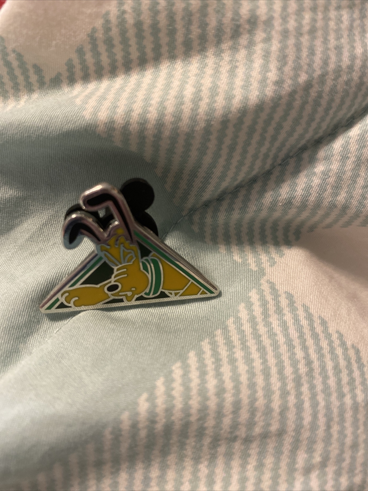 Walt Disney World Pluto Triangle Trading Pin Mickey Mouse Pin Back | eBay