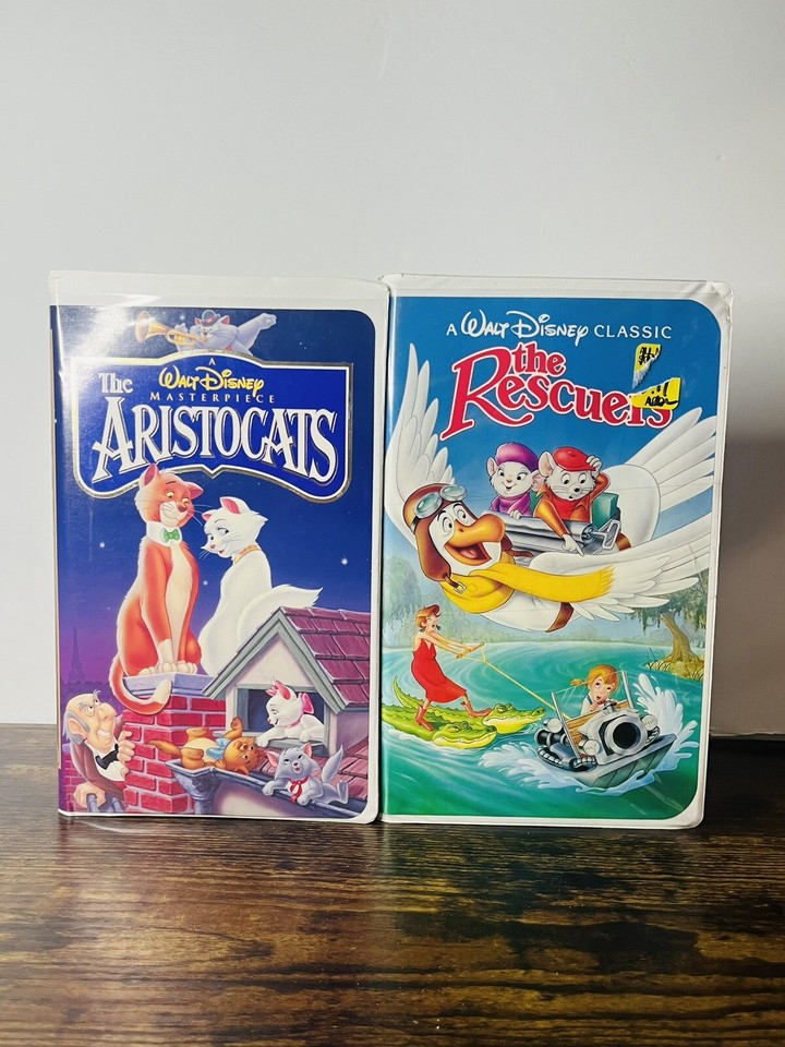5 Rare Walt Disney VHS Movies Lot Black Diamond, Dumbo , Aladdin, 101 ...
