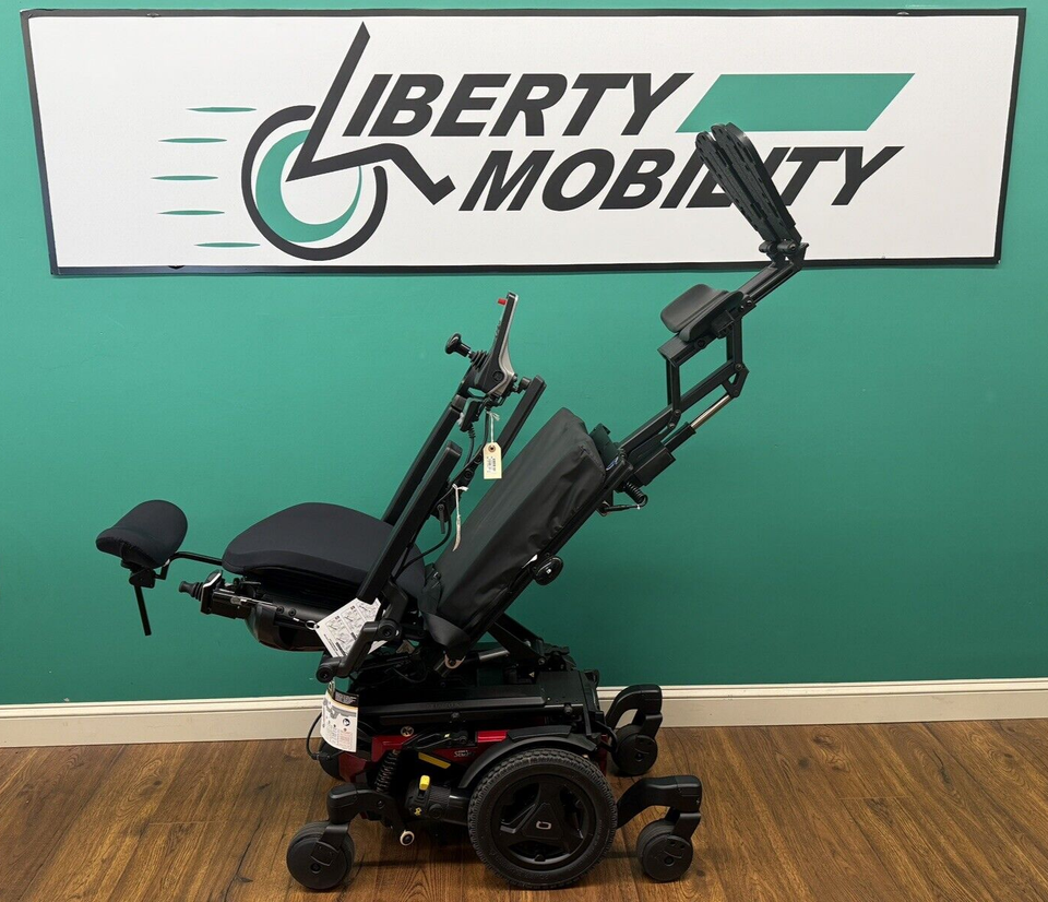 2022 Quantum EDGE 3 Stretto w/ Power Tilt, Recline & Legs ~Only 1 Mile ...