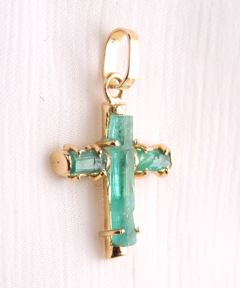 Colombian Emerald Cross Pendant 1.20 Carats 18K Yellow Gold Jewelry ...
