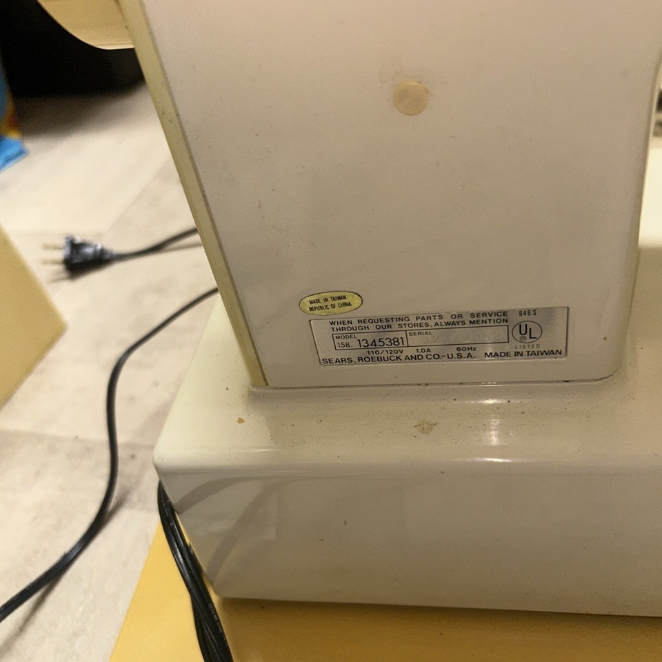 Vintage Kenmore 1345 Sewing Machine 8 Stitch With Manuals Pedal ...