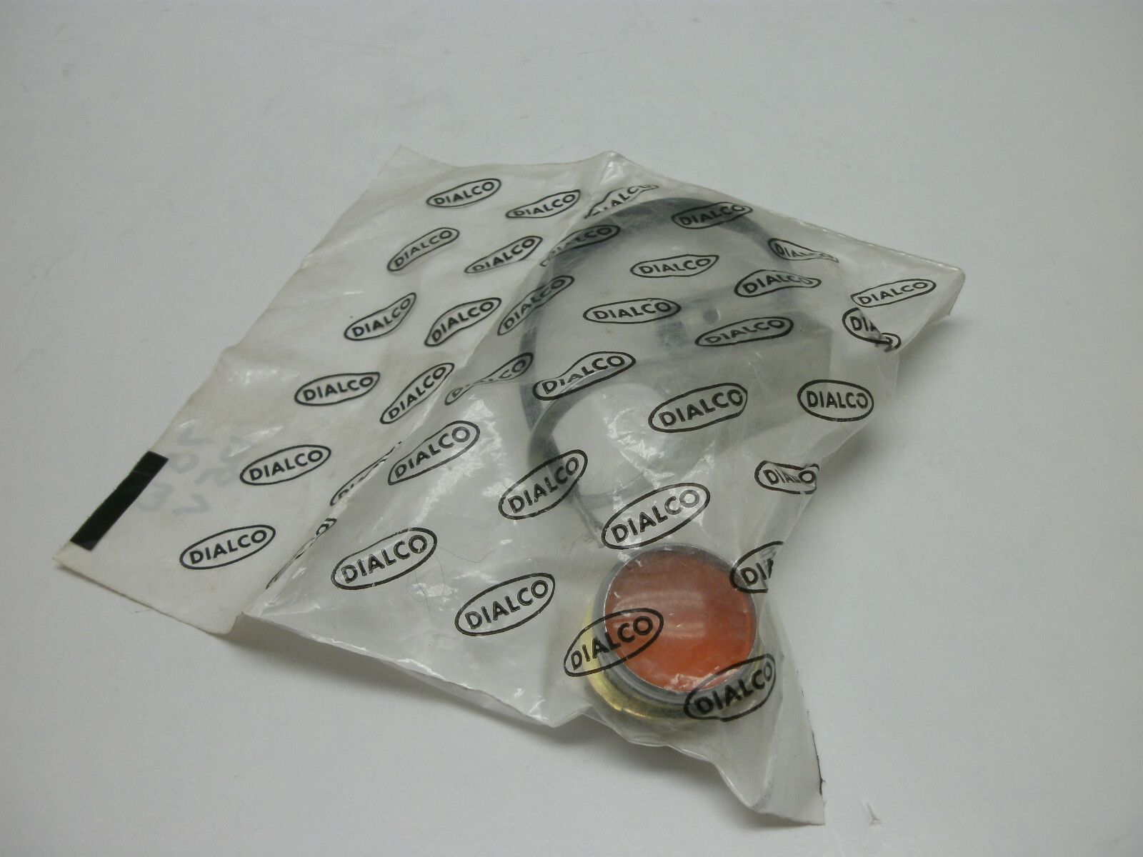 DIALCO 502-1633-0213-302 LAMP SOCKET W/LENS COVER AMBER 75W 125V 5/8 ...