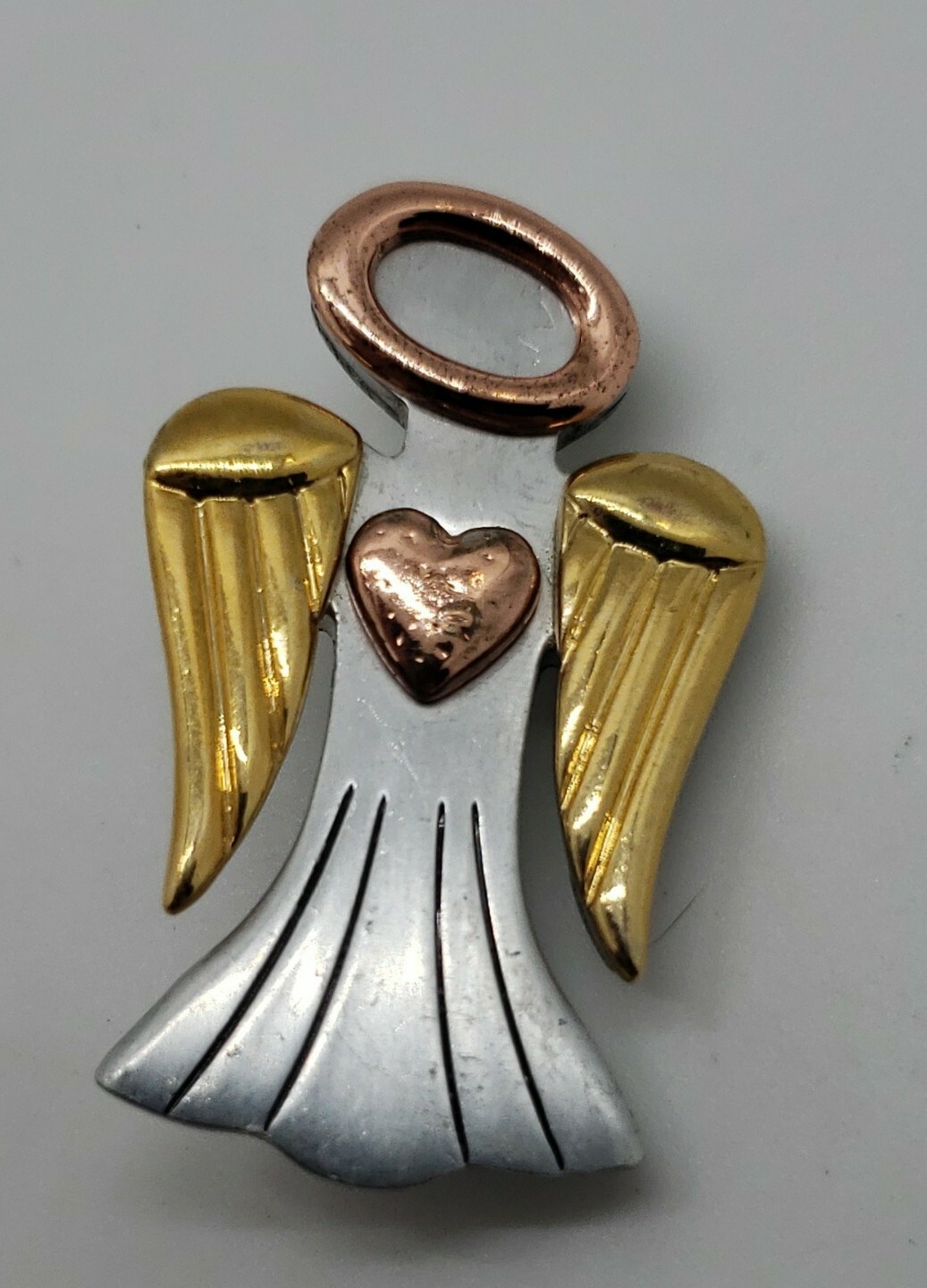 Vintage tri-tone signed AVON Angel with heart, wings, halo brooch pin ...
