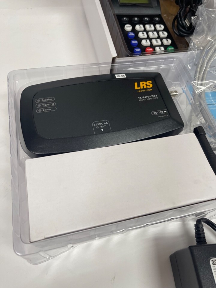 LRS Guest Pager Kit 1 Transmitter 1 Pager Charger & 20 Pagers W/ BAD ...