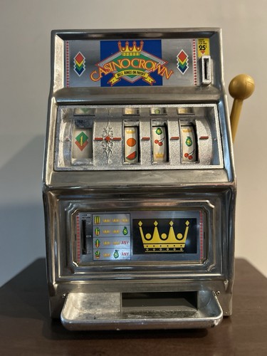 Vintage Waco "CASINO CROWN" Novelty Retro Slot Machine Read Description ...