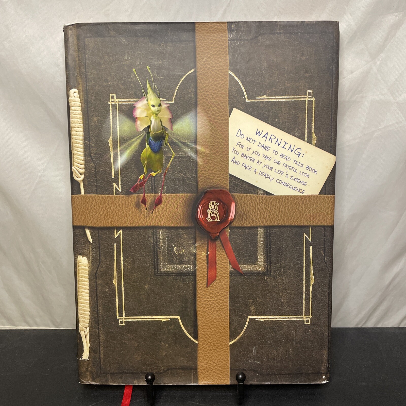 Arthur Spiderwick's Field Guide to the Fantastical World Around You ...