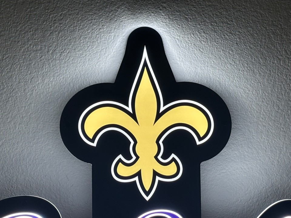 CROWN ROYAL NEW ORLEANS SAINTS LED BAR SIGN MAN CAVE GARAGE DECOR NFL ...