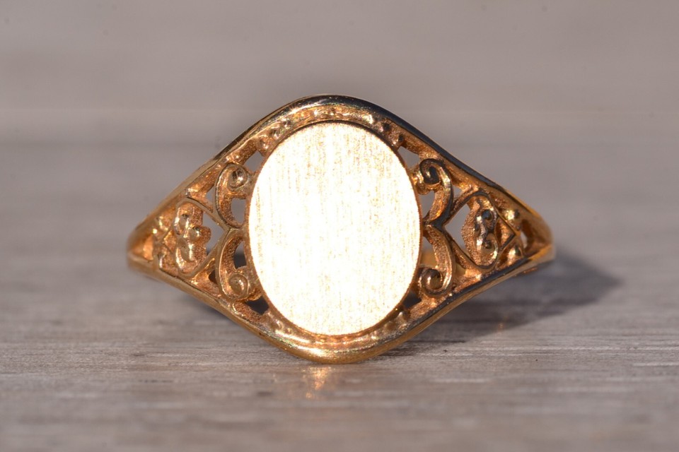 Vintage Yellow Gold Signet Ring With Filigree | eBay