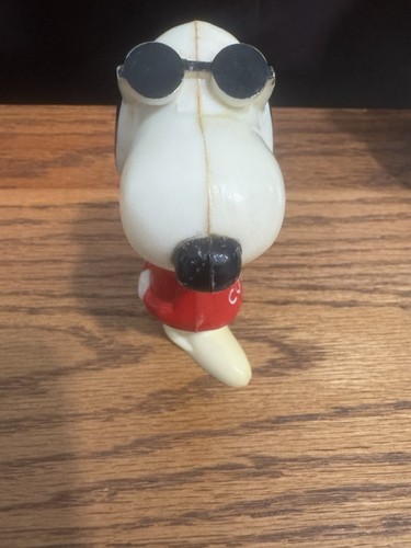 Snoopy Joe Cool 1966 Mini Light Flashlight. Works. Peanuts Collectibles ...