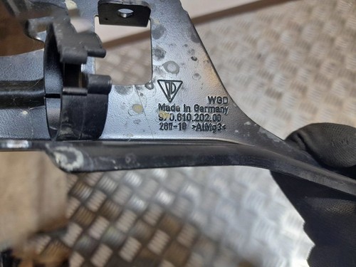 PORSCHE PANAMERA 970 97034115101 Support d'aile Avant Droit 4.80 ...