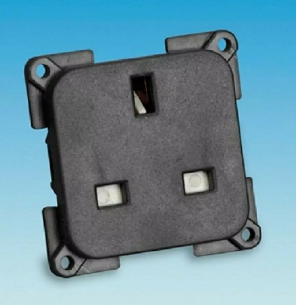 C-Line 13A Plug Socket 230V 3 pin Motorhome caravan camper Conversion ...