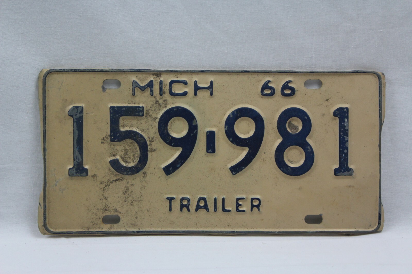 Vintage 1966 Michigan Trailer License Plate 159 981 | eBay