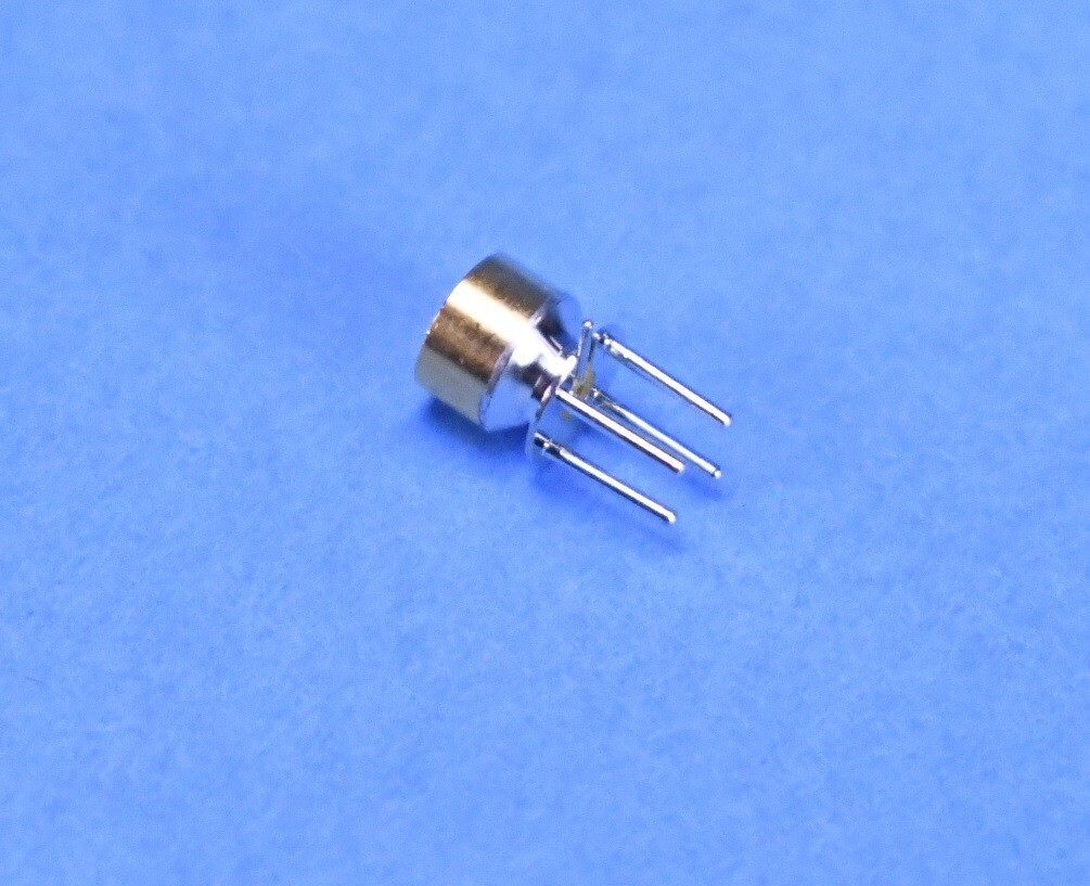 Corning Gilbert GPPO Surface Mount Connector Part # B112-P93-07-150-T ...