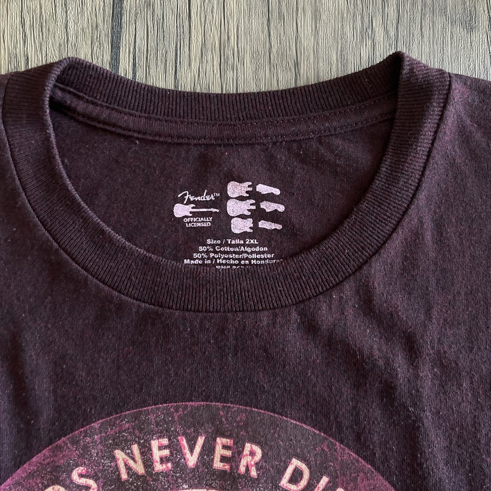Genuine Fender "Legends Never Die" Guitar Logo Grunge T Shirt Sz. 2XL ...