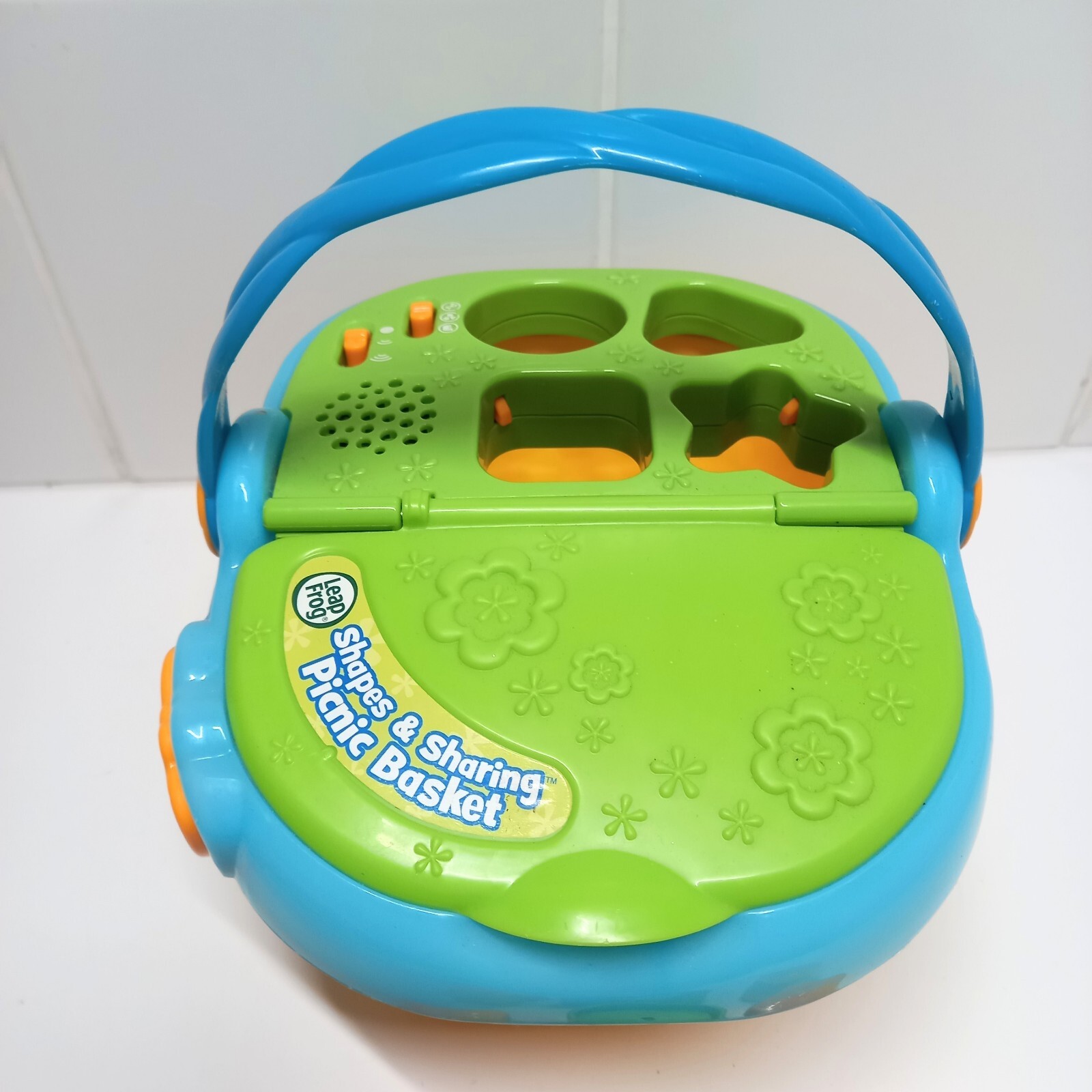 Leapfrog Shapes & Sharing Picnic Basket + Leap Frog Basket & Scanner ...