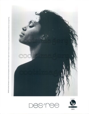 1998 Press Photo 1990s R&B Singer Des'ree Eyes Closed Profile | eBay