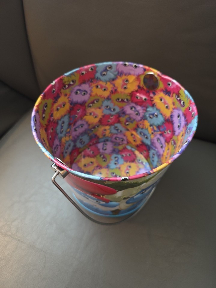 Smurfs 2025 AMC Exclusive Smurfs Popcorn Bucket Tin wth Handle Mama ...