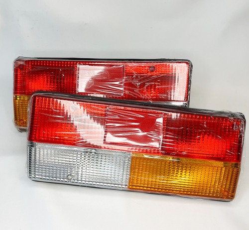 LADA 2107 SET REAR TAIL LIGHT LEFT AND RIGHT VAZ | eBay