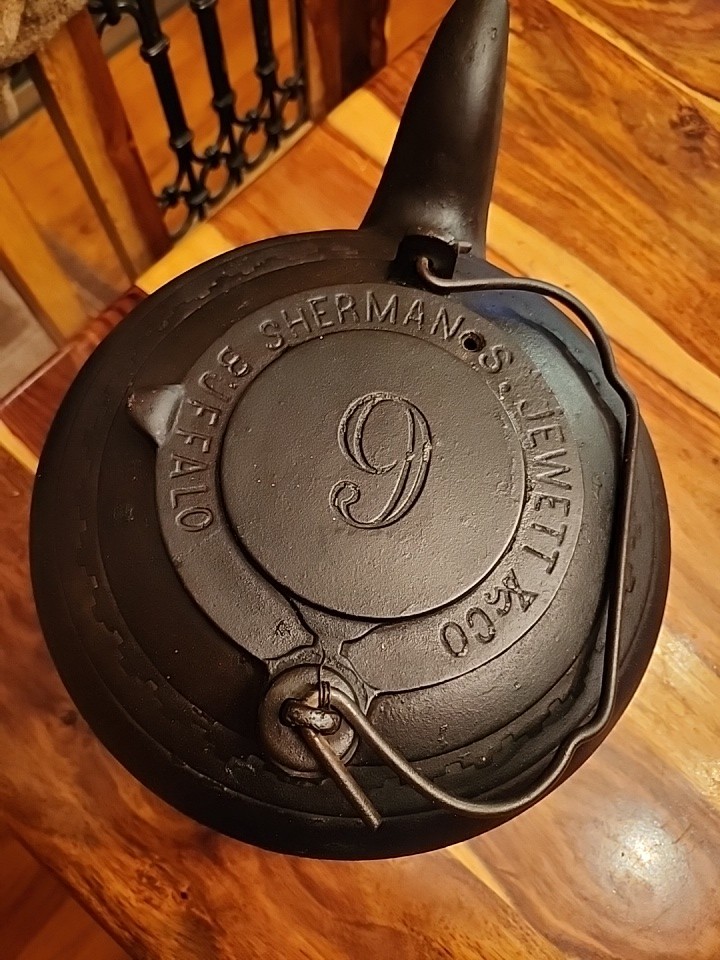 1878-97 Cast Iron Jumbo Steam Kettle #9, by Sherman S. Jewett & Co ...