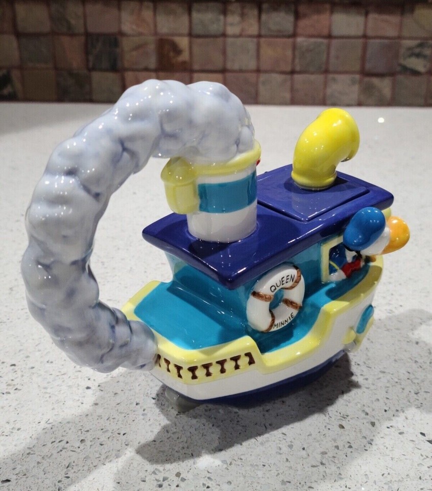 Disney MICKEY MOUSE Donald Duck “QUEEN MINNIE MOUSE” Boat TEAPOT Tea ...