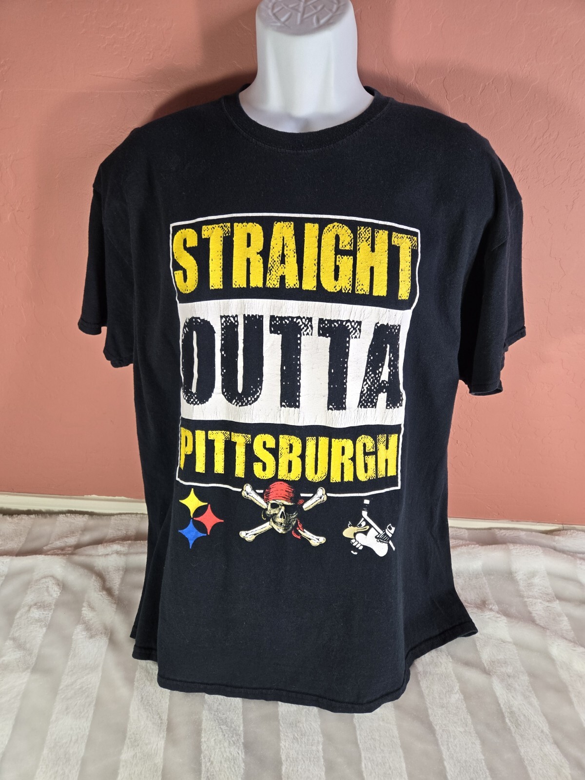 Straight Outta Pittsburgh T-Shirt Mens Black Steelers Pirates Penguin ...