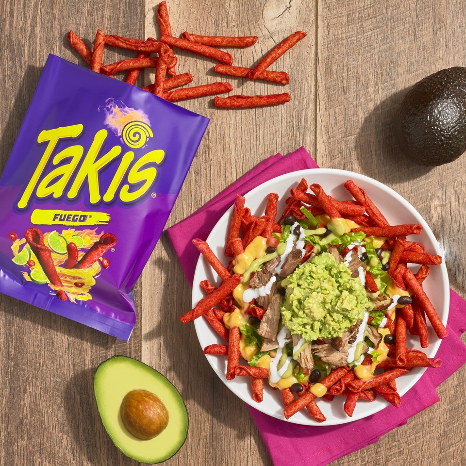 Takis Blue Heat Rolled Tortilla Chips, Hot Chili Pepper Artificially ...