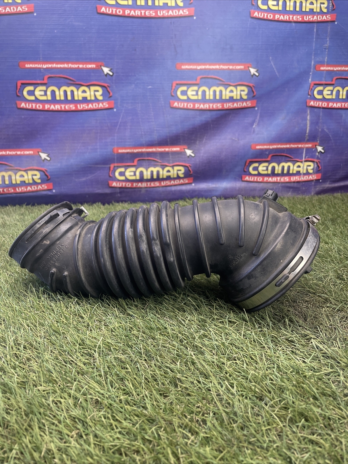 2010 CHRYSLER TOWN & COUNTRY 4.0L AIR INTAKE HOSE OEM 04809871AC | eBay
