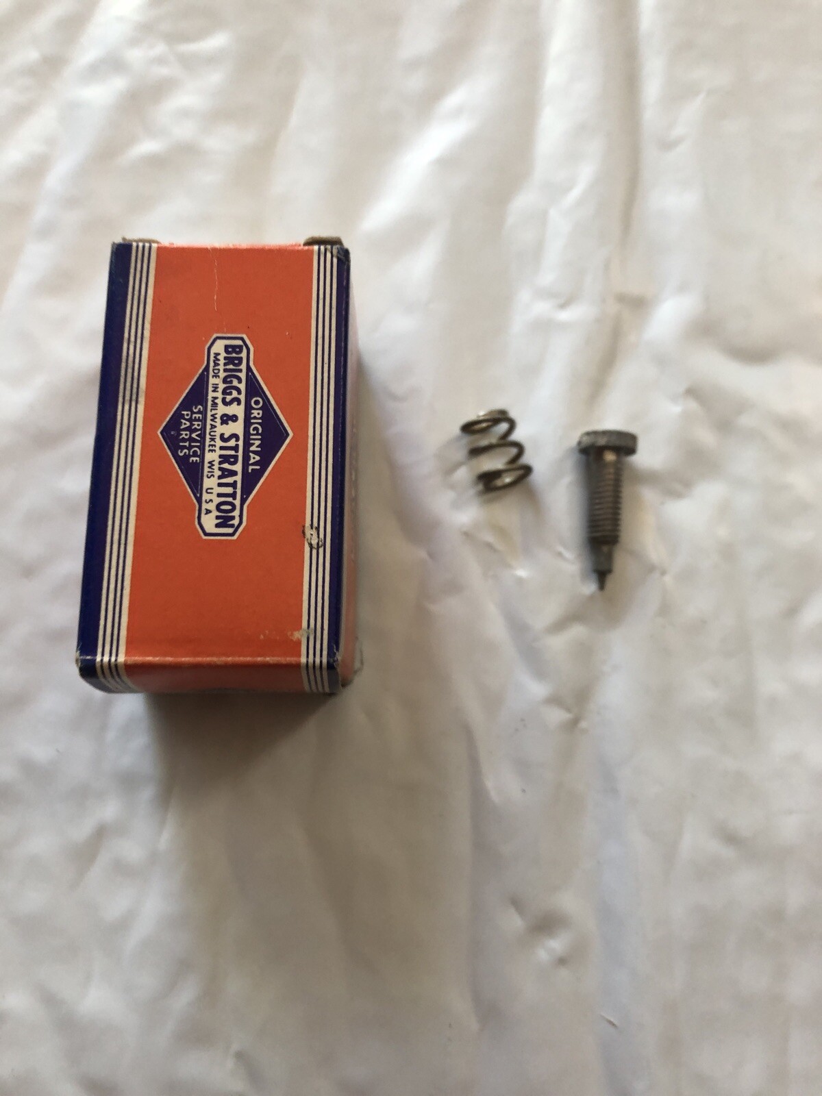 Briggs & Stratton Original service parts NOS 292681 valve idle adj (lot ...