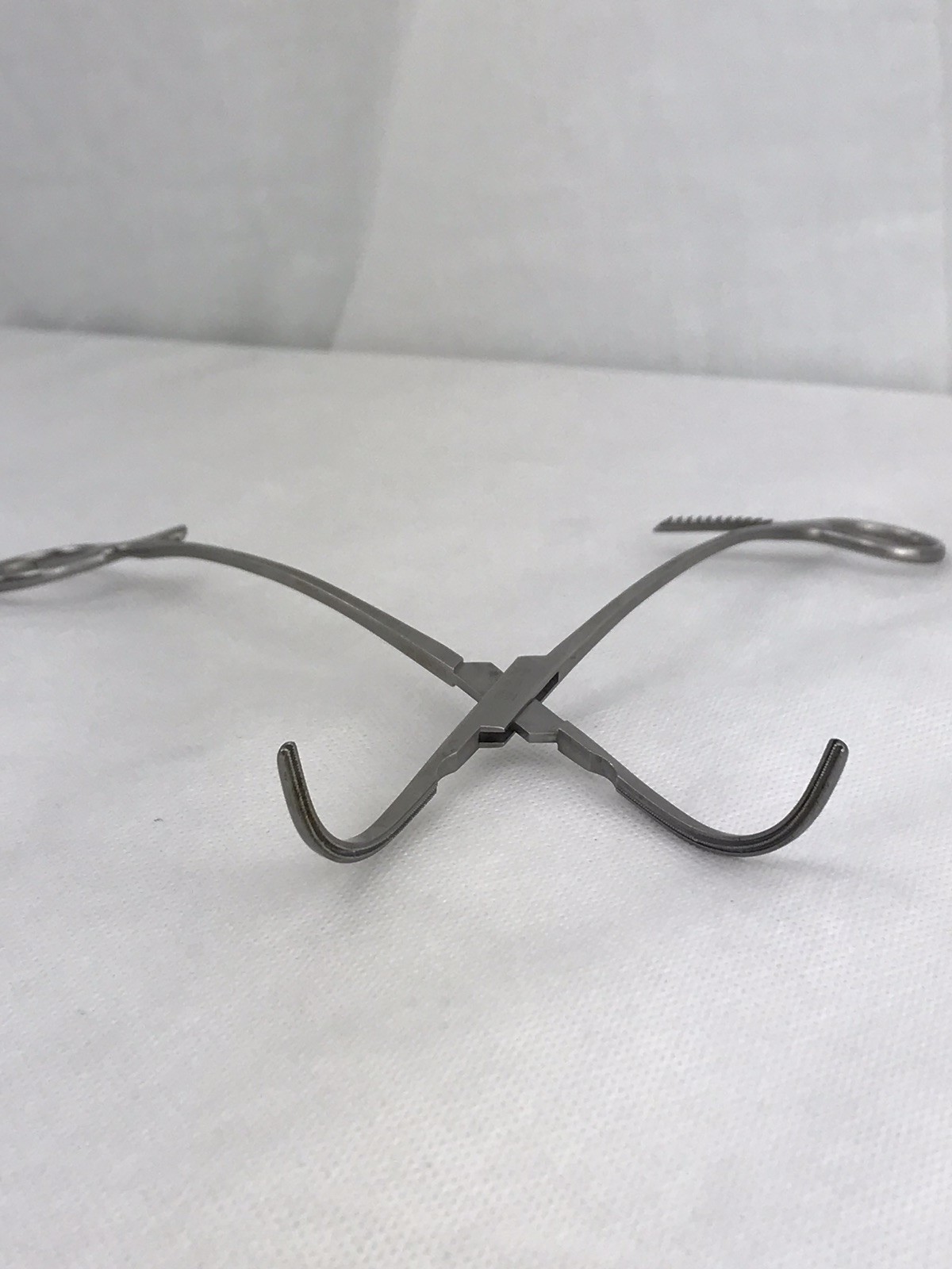 PILLING Debakey Clamp 353631 Curved shaft, 10 1/8", 1 1/4" (3.2cm) tip ...