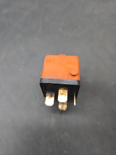 BOSCH 0332014456 Orange Relay BMW E23 E24 E28 E30 E31 E32 E34 E36 E39 E46 D1-858 | eBay