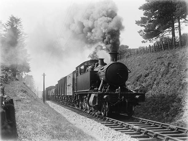 Long Train Including Stores Van 4 Coach Set Of 4 Wheelers Clerestory ...