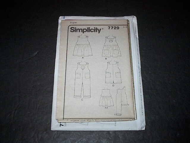 Vintage 80s Simplicity 7729 Walt Disney Mickey Mouse Costume Pattern ...