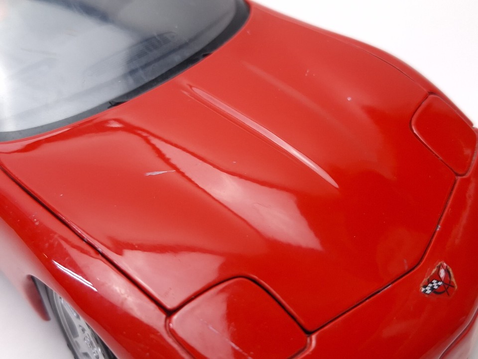 Maisto Special Edition Red 1998 Chevrolet Corvette Convertible 1:18 Die ...