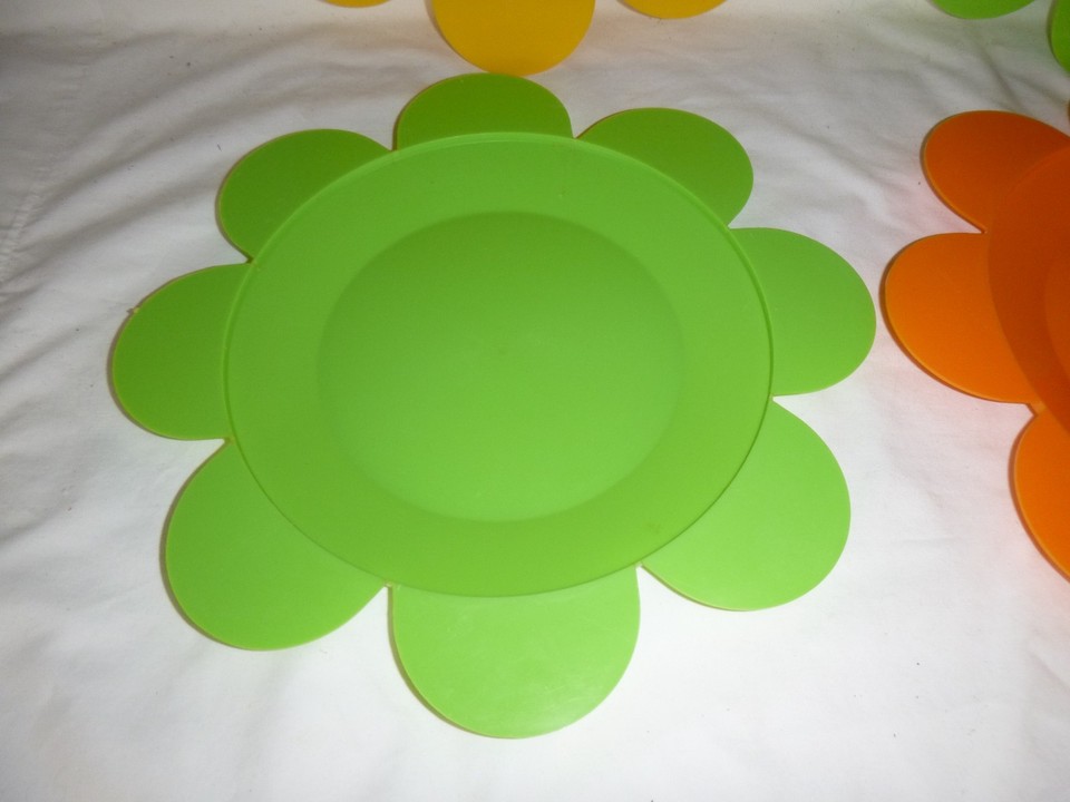 4 Vtg 60s BeautyFlex MOD Daisy Flower Power Hard Plastic Paper Plate ...
