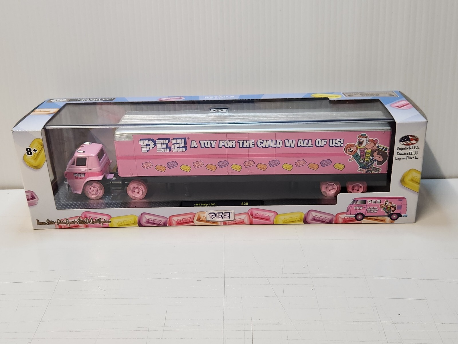 M2 Machines Hauler 1969 Dodge L600 & 1960 Vw Double Cab Truck Super ...