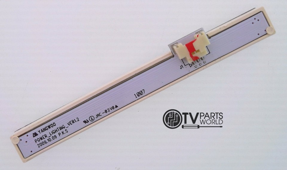 LG 32LD550-UB Front Logo Light YW0649 | eBay