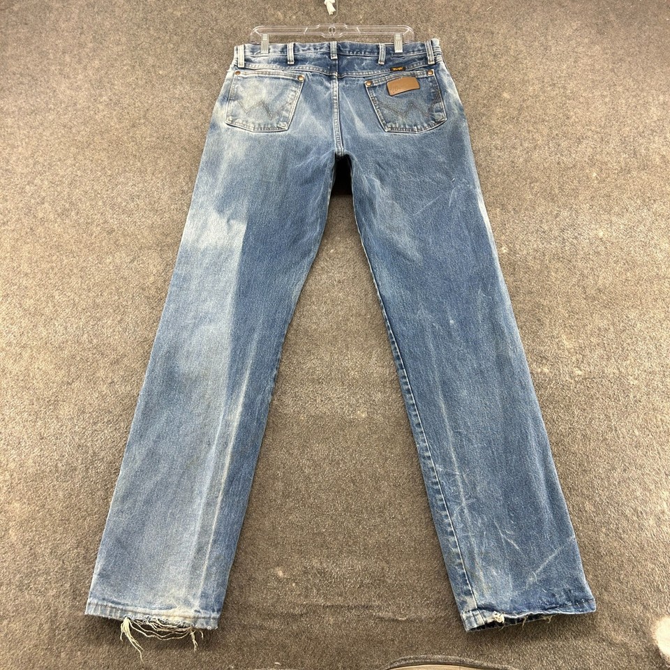Wrangler 13MWZ Jeans Mens 34x36 Blue Cowboy Cut Regular Medium Wash ...