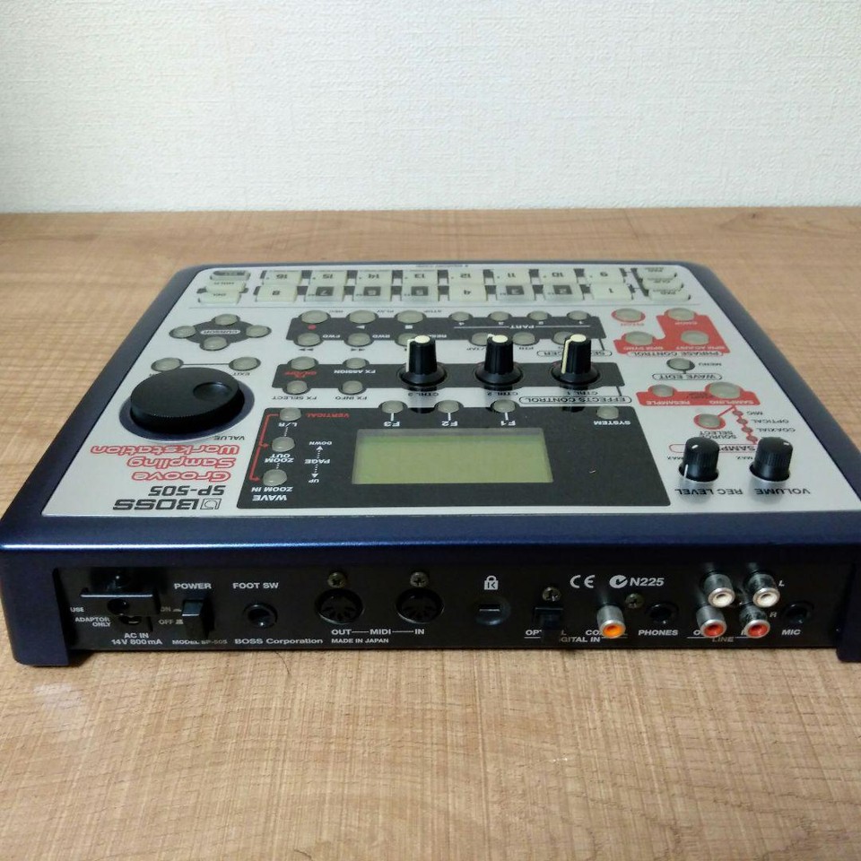 Roland SP-505 Groove Sampling Workstation Portable Linear Wave Sampler ...
