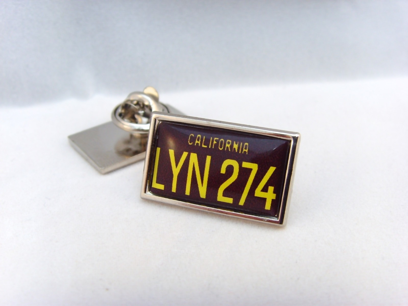 GONE IN 60 SECONDS ELEANOR CAR LICENCE NUMBER PLATE LAPEL PIN BADGE TIE ...