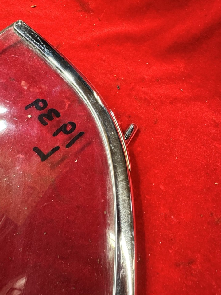1939 Chevrolet Original Left Vent Window Glass Frame Chevy 39 Hot Rod ...
