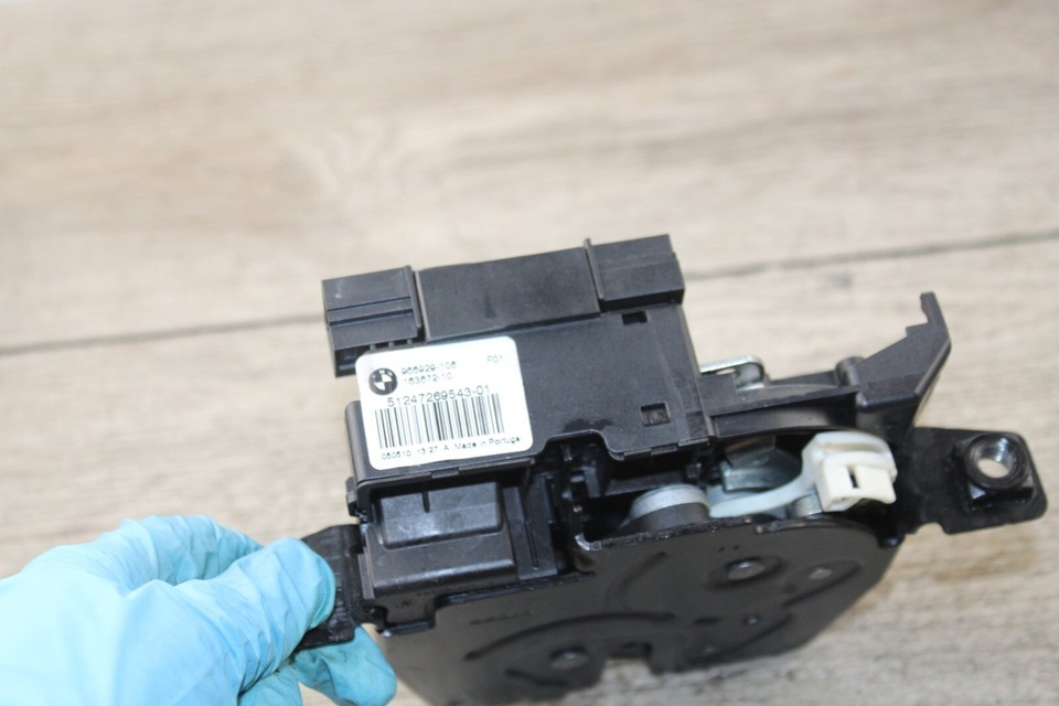 09-2015 BMW F01 740LI 750I 750LI 740I REAR TRUNK LID UPPER POWER LOCK ...