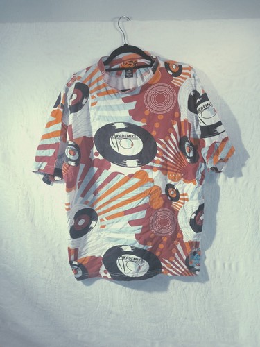 Mens Akademiks AKDMKS Jeans Level Authentic Streetwear T Shirt L Cotton ...