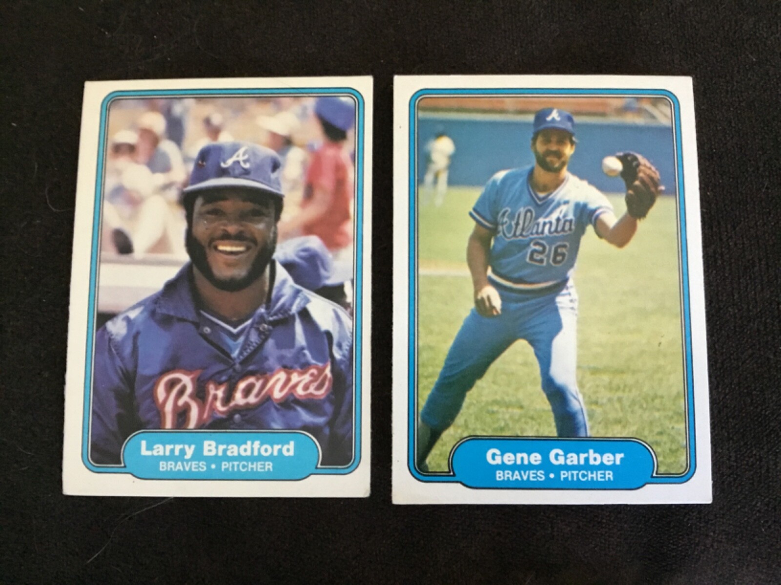 1982 Fleer Atlanta Braves Baseball Cards #431 # 434 Larry Bradford Gene ...