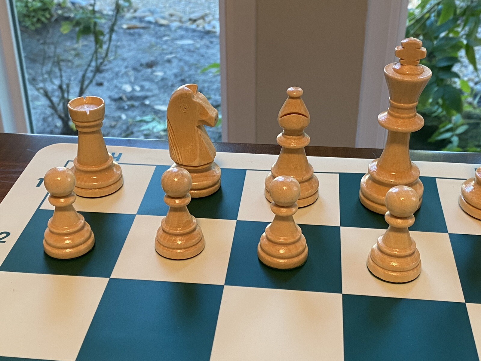 Wooden European Chess Set-including Number 6 Chessmen And Green ...