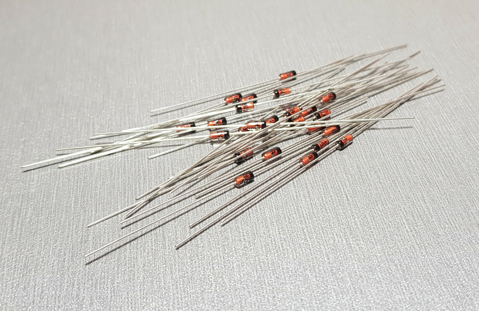 5.1V 5V1 1N751A 500mW Zener Diode Pack of 25 | eBay Australia