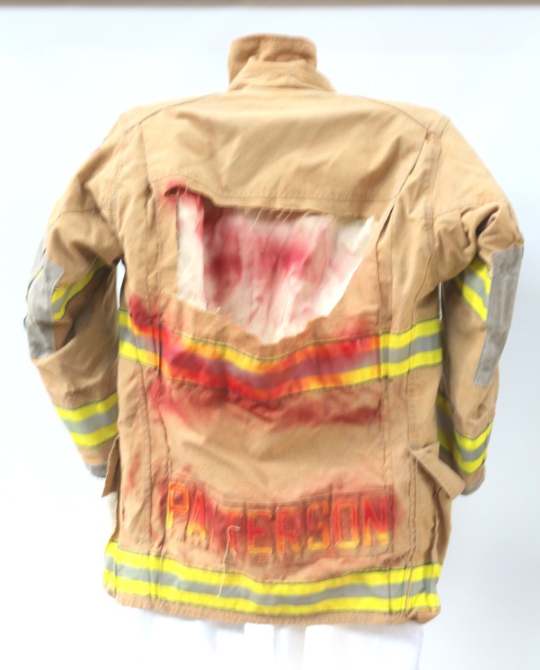 GLOBE GXTREME Firefighter JACKET FIRE RESCUE DCFD 40x35 (retired) #1-84 ...